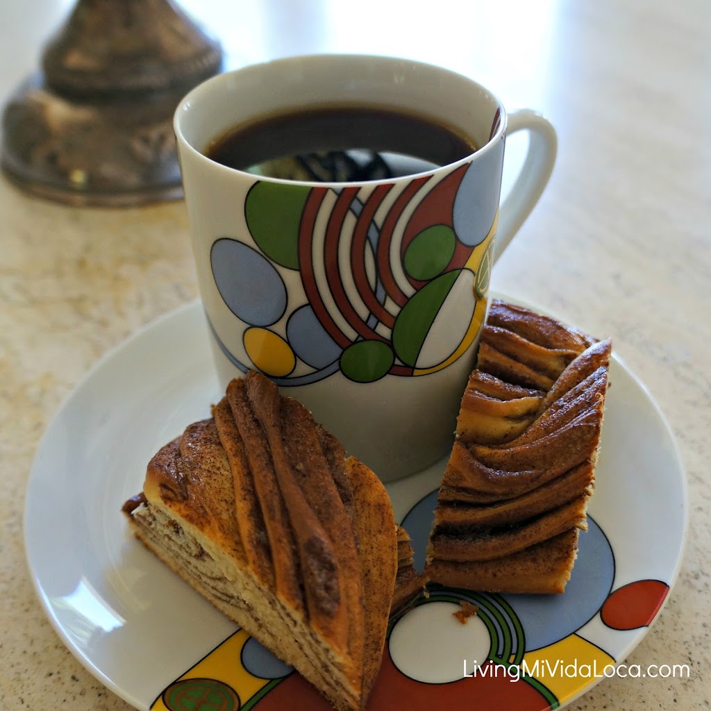 Celebrate August Coffee Month with a “La hora del Cafecito” | Living Mi ...