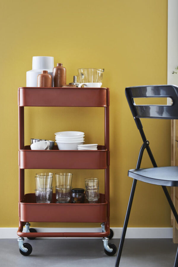 10 cool teachers lounge ideas from IKEA catalog - Living Mi Vida Loca