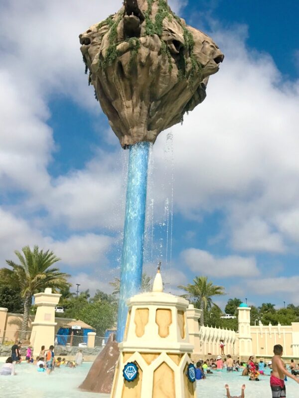 5 Must-Do at Legoland Waterpark