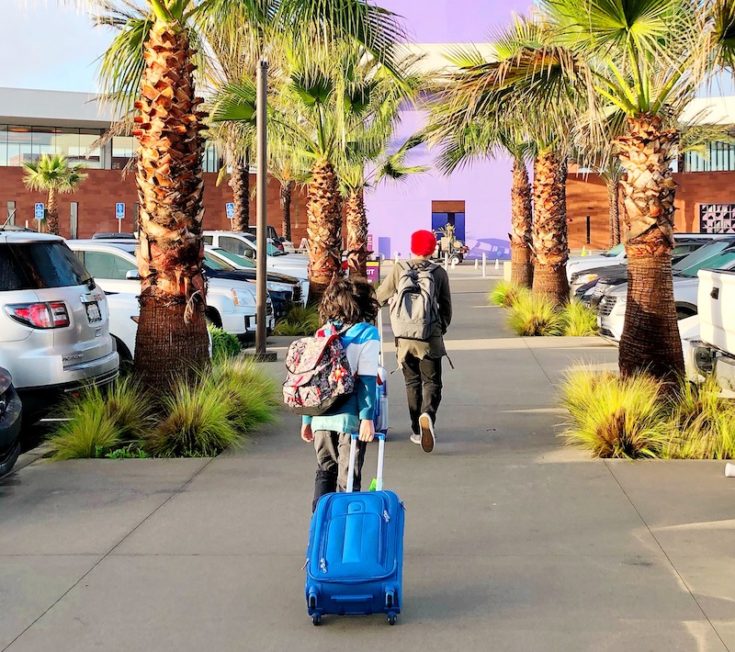 Kids Fly Free with Frontier Airlines