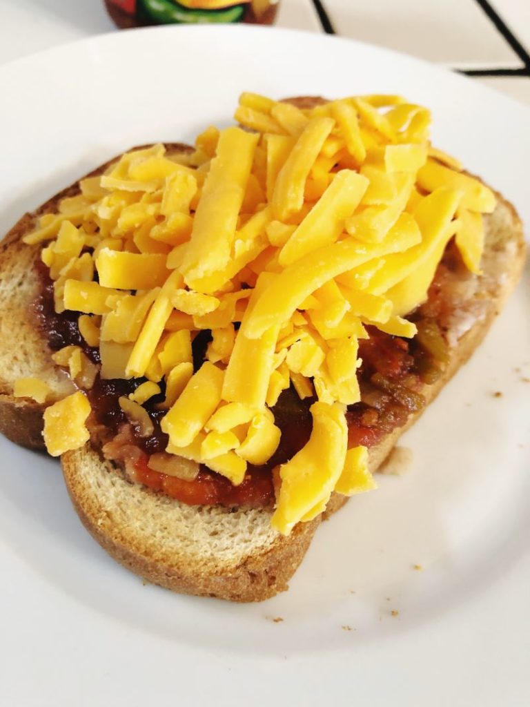 Mexican Molletes recipe: a warm open-faced sandwich