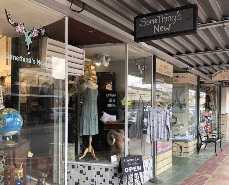 Sip & Shop event at Something's New OC Boutique