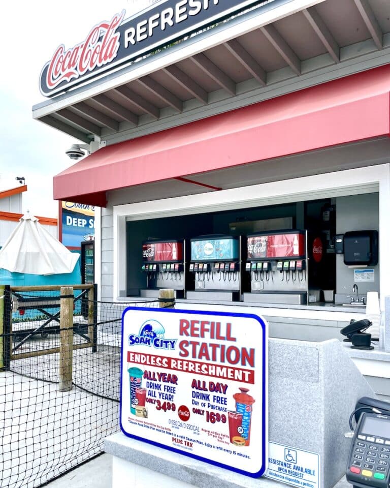 (2024) Soak City prices for food, cabanas, tickets and more!